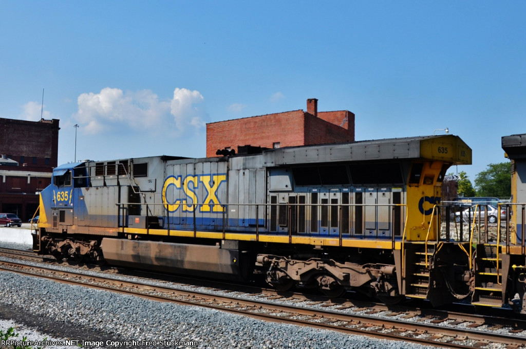 CSX 635